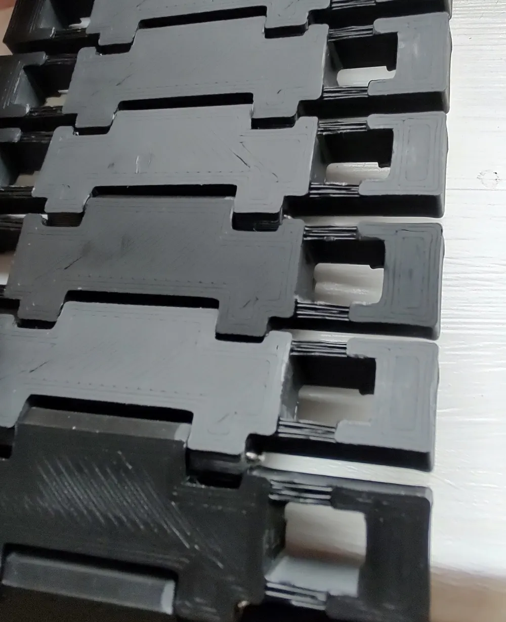 Wall-E paperclip track 'Grooved' Remixed by Darth Vader - MakerWorld