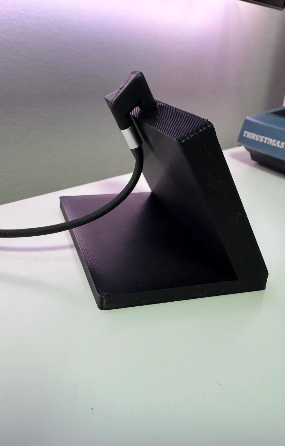 Stand Turing smart screen 3,5" PC Stats Display by Ben - MakerWorld