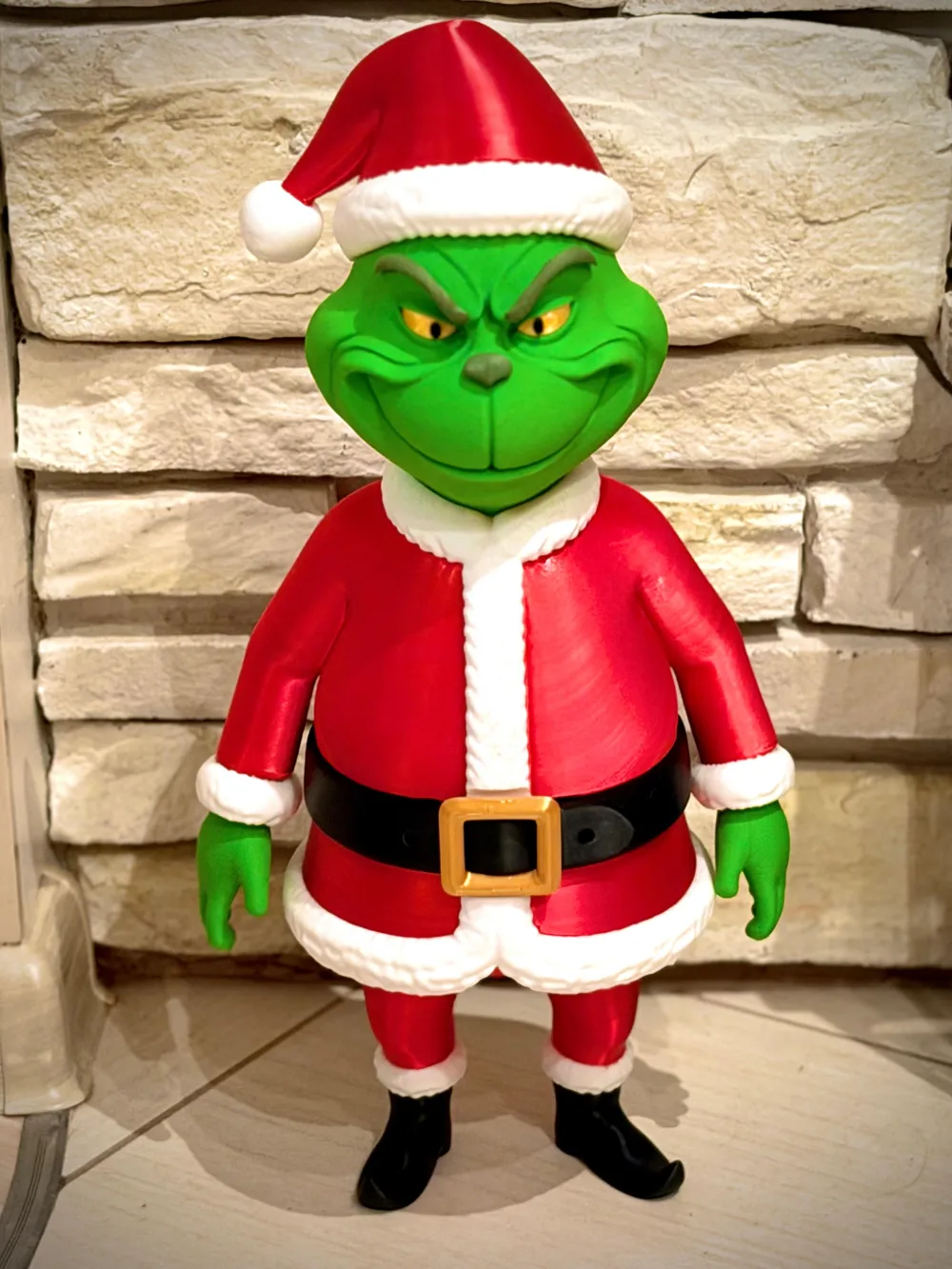Grinch Papai Noel por ErDo MakerWorld: Baixe modelos 3D gratuitos