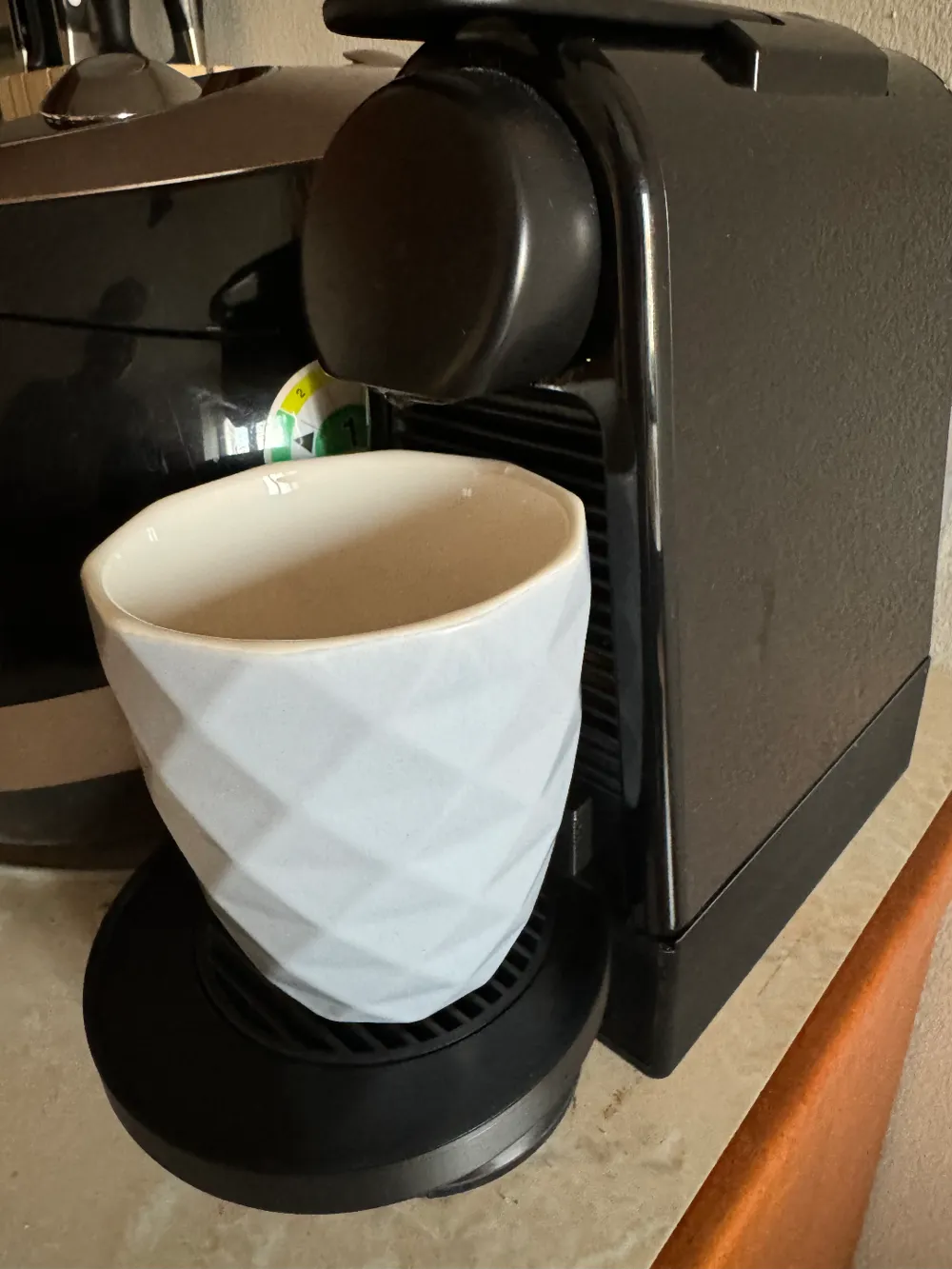 Enlarged drip tray-Delonghi Nespresso coffee maker by Yop1403 - MakerWorld