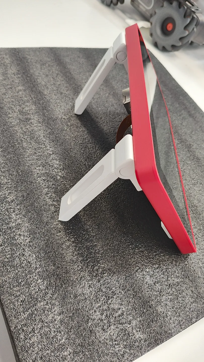 Desktop Case for Raspberry Pi 7" Touch Display 2 by CreationThroughChaos MakerWorld: Download ...