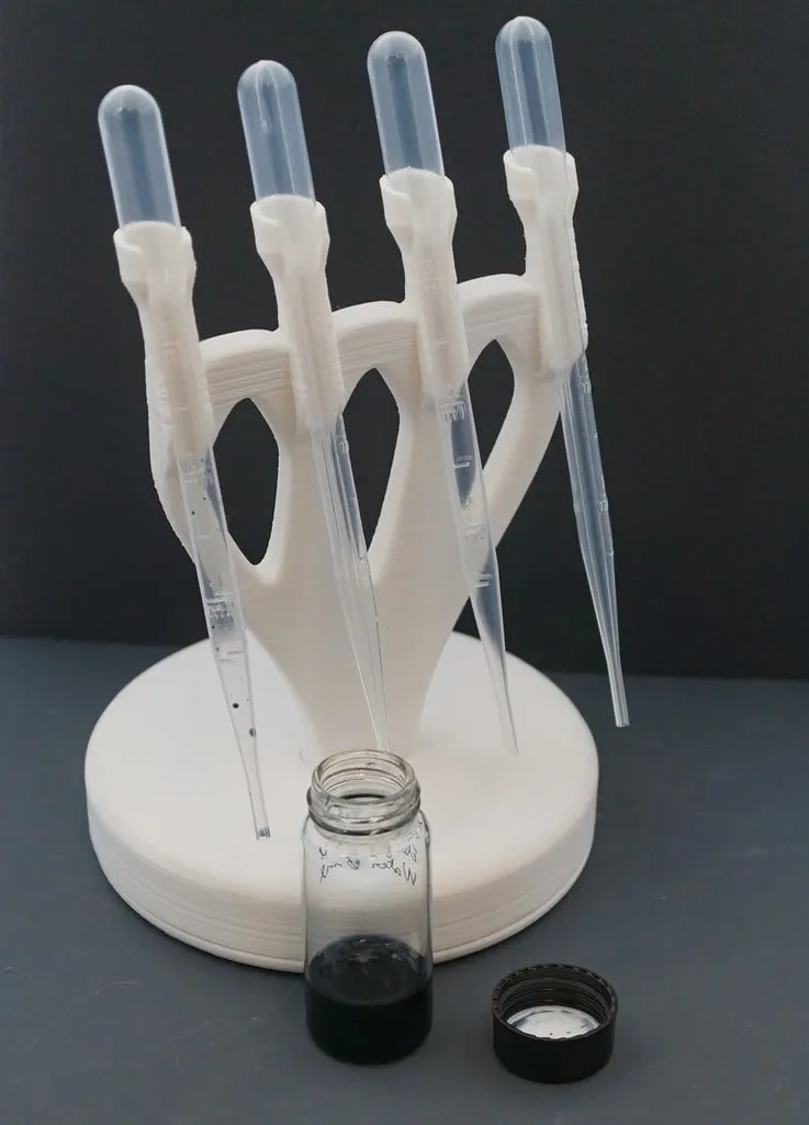 Pipette holder (for disposable 3ml pipettes) by remi.rafael - MakerWorld