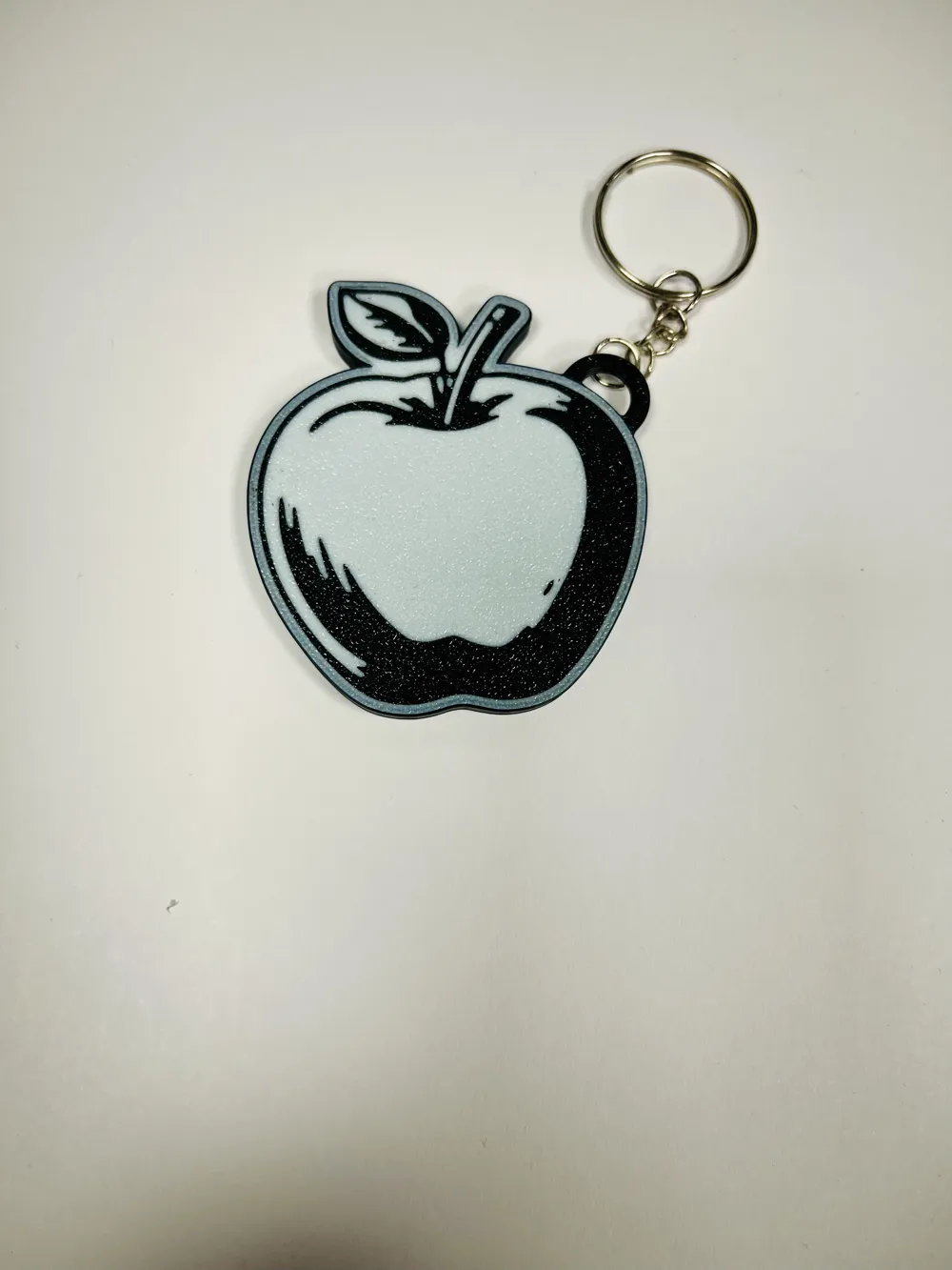 apple keychains - Free 3D Print Model - MakerWorld