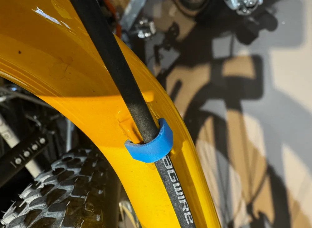Bike Frame Cable Clip by plucbernier - MakerWorld