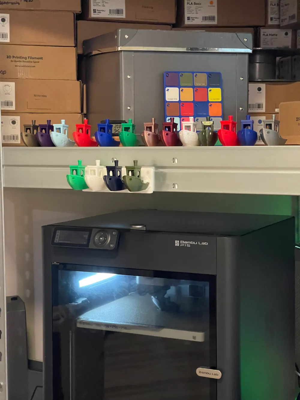 Magnetic Benchy Holder/Mount/Display (AMS Help!) - Free 3D Print Model ...