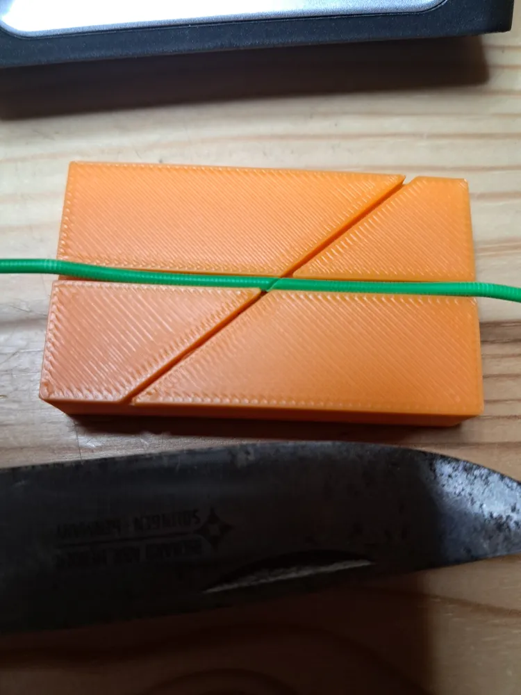 Filament Splicer - Free 3D Print Model - MakerWorld