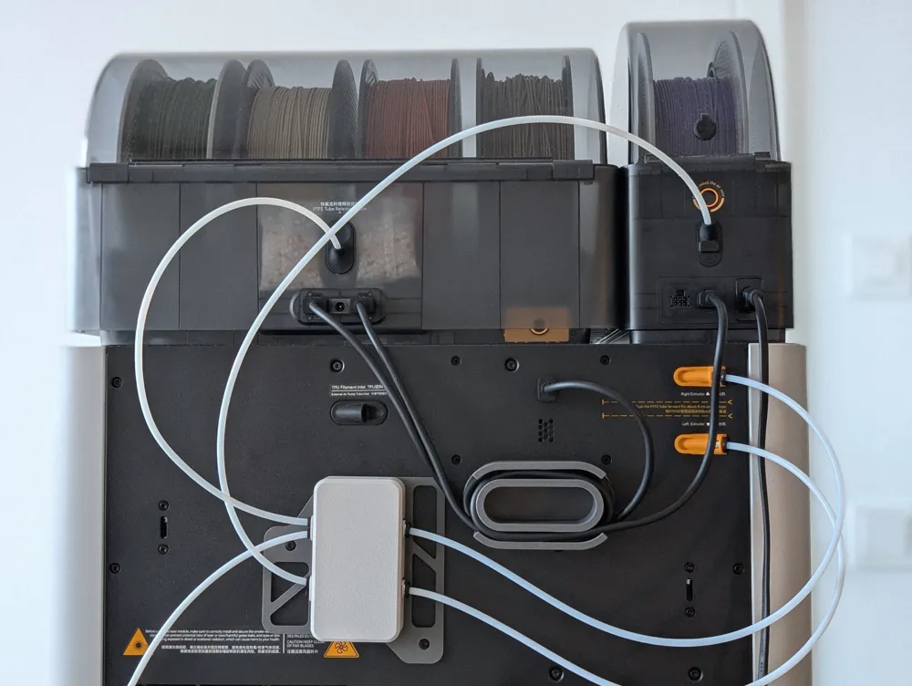 Magnetic Cable Management - Free 3D Print Model - MakerWorld