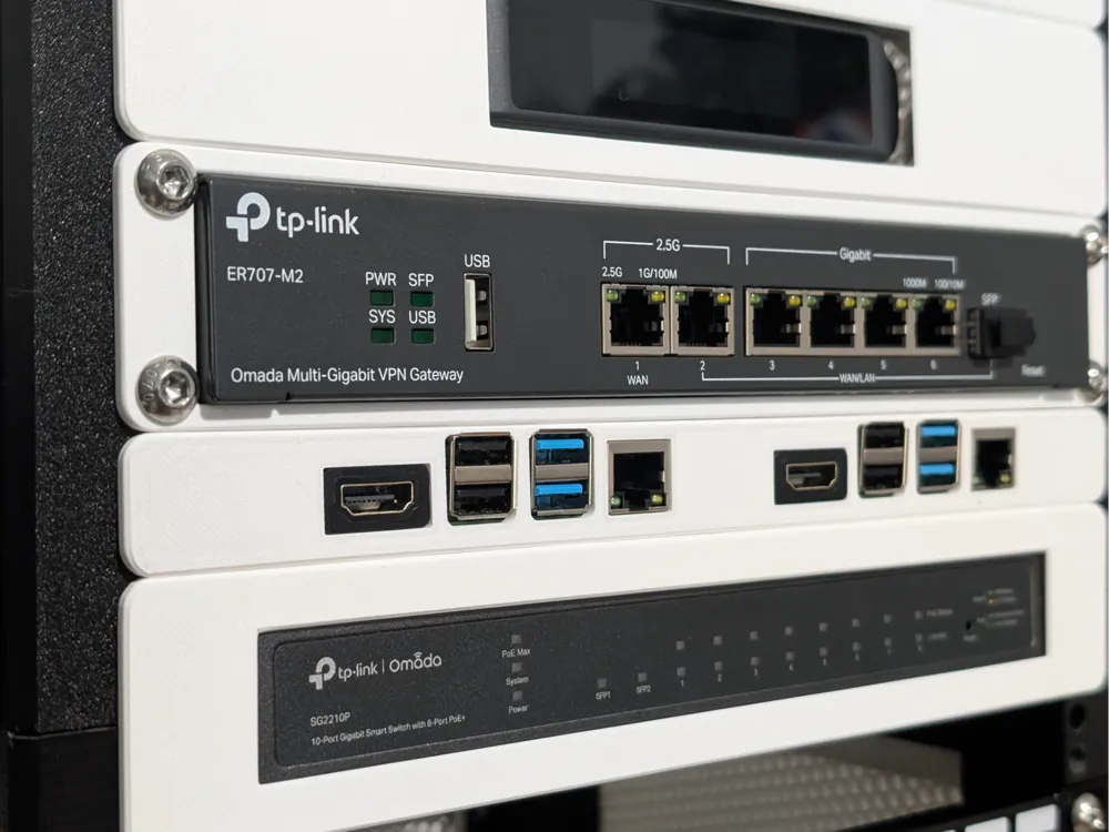 Customiseur 10" support de rack Switch Modem Routeur etc par ZeroPrint ...