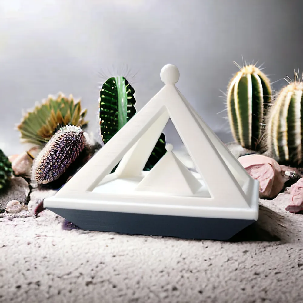 Pyramid Lamp by Michele MM3D - MakerWorld