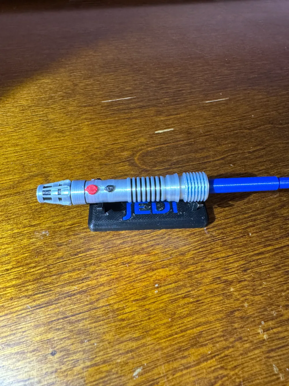 Jedi Mini Lightsaber Holder by Plant Industries - MakerWorld