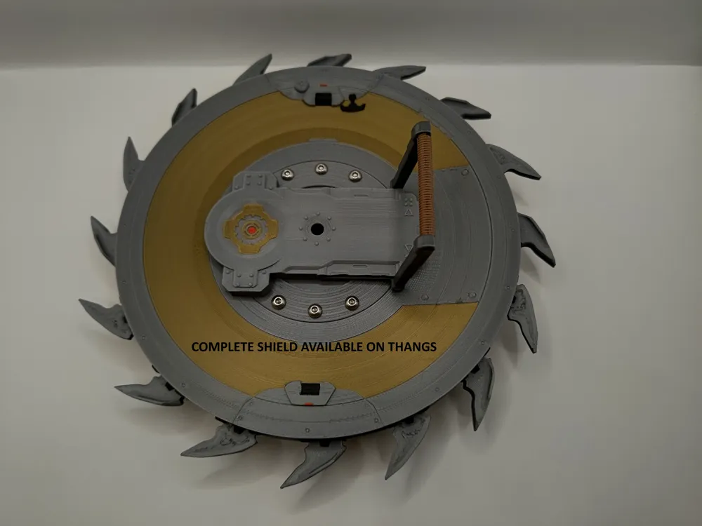 DOOM: Sierra de Escudo de las Edades Oscuras (V1) Solo Parte Superior ...