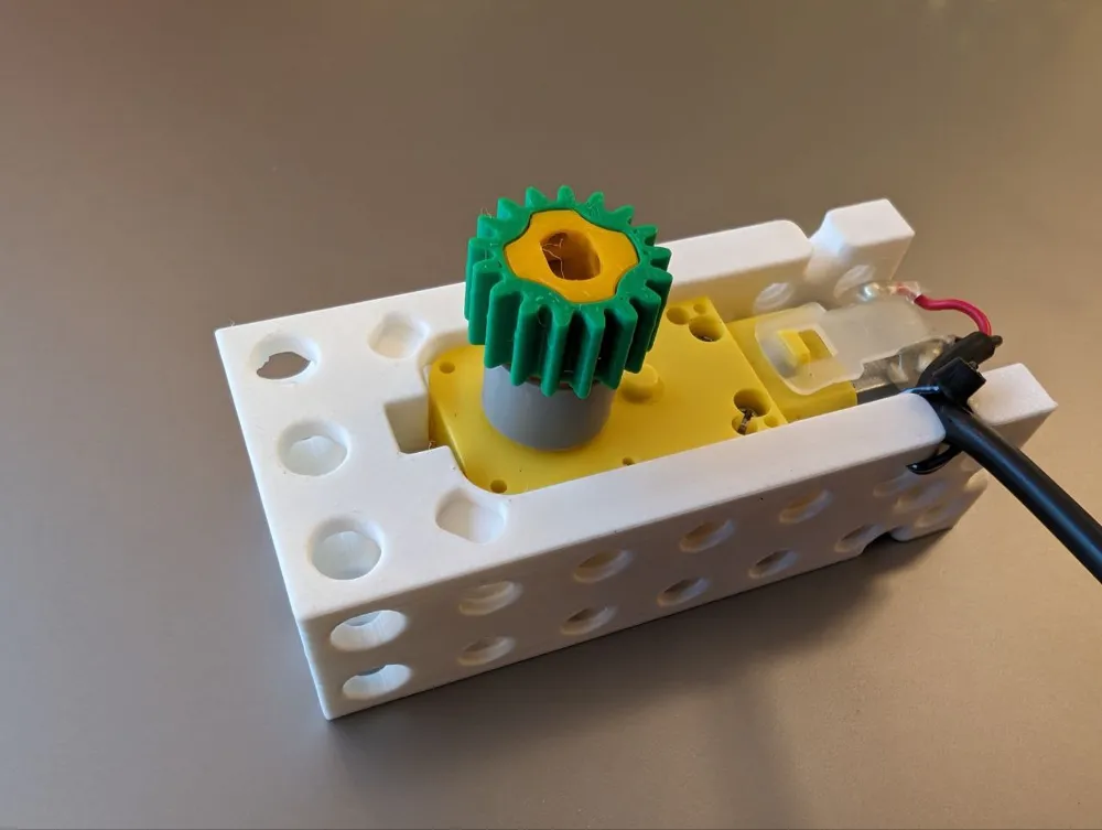 STEMFIE - Bracket ELC MTR TT Motor SPN-NPH-0006 by Stemfie3D - MakerWorld