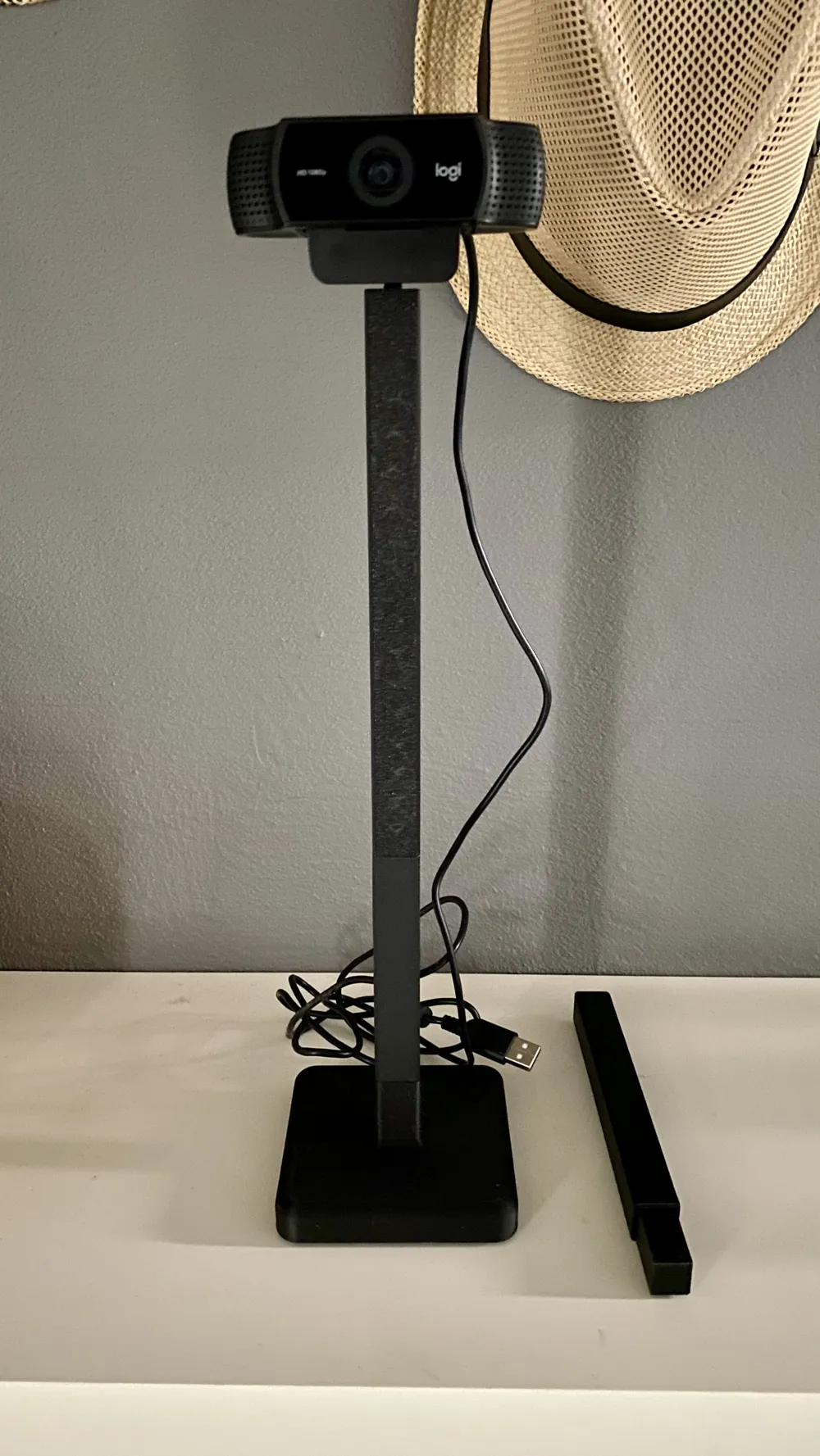 Logitech Webcam stand - Free 3D Print Model - MakerWorld