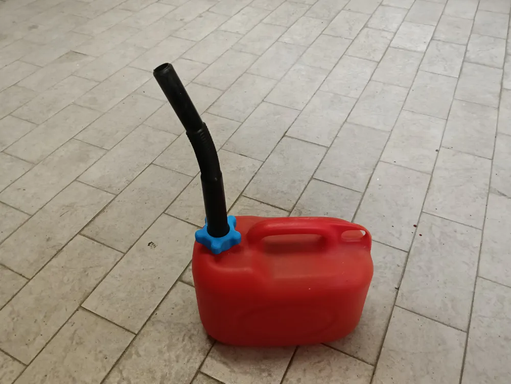 Closed and perforated cap for 5lt gas can - Free 3D Print Model ...