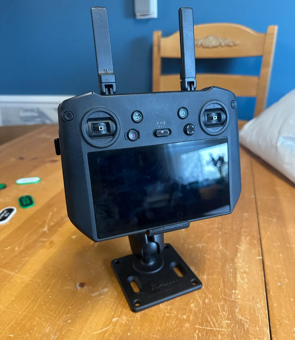 DJI RC Pro Enterprise Cradle by chazawalla - MakerWorld