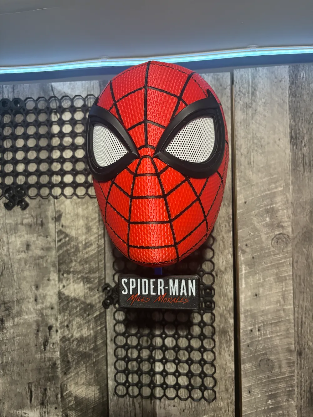 Helmet Hanger Mount With Name Plates - Free 3D Print Model - MakerWorld