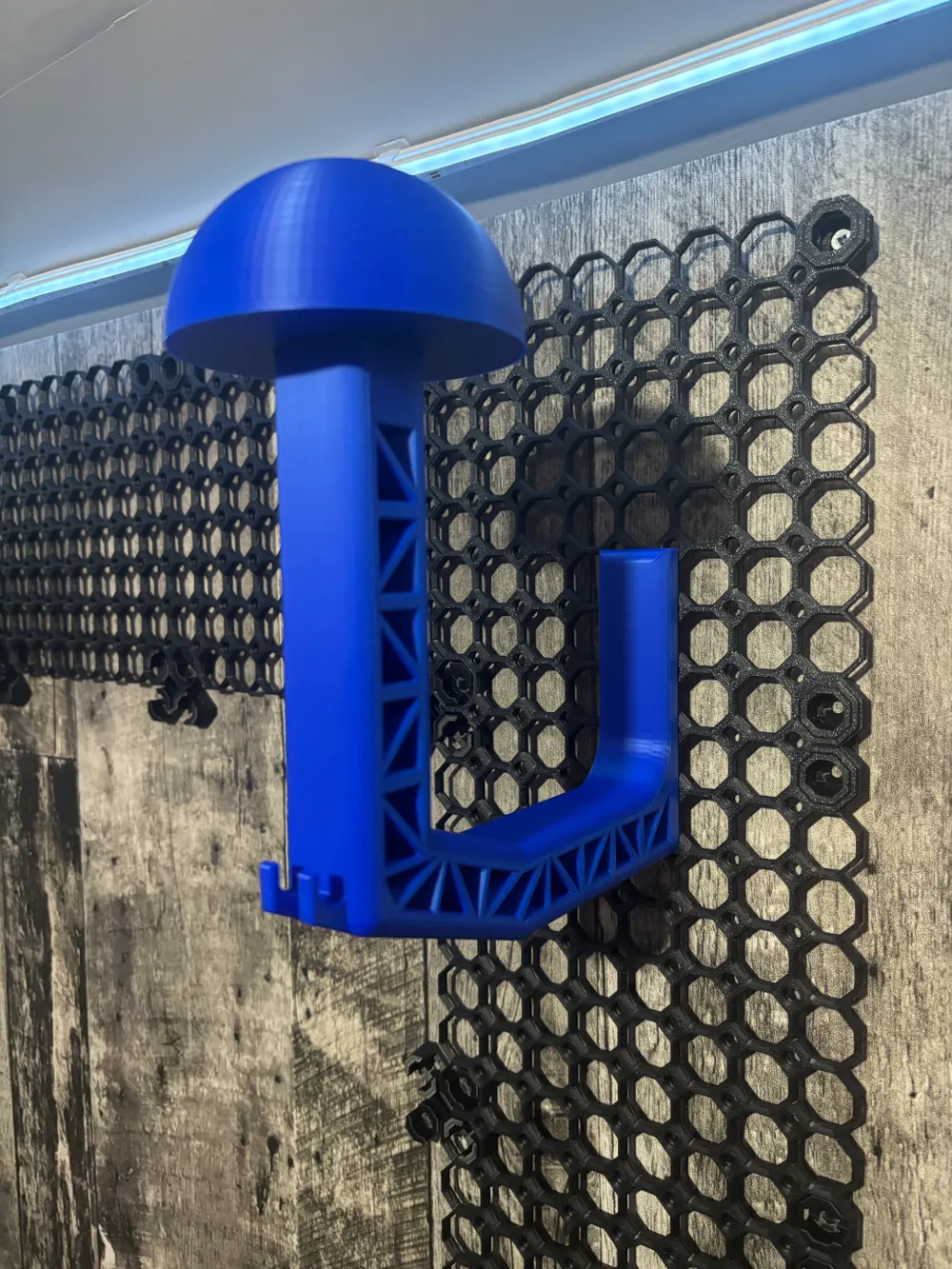 Helmet Hanger Mount With Name Plates - Free 3D Print Model - MakerWorld