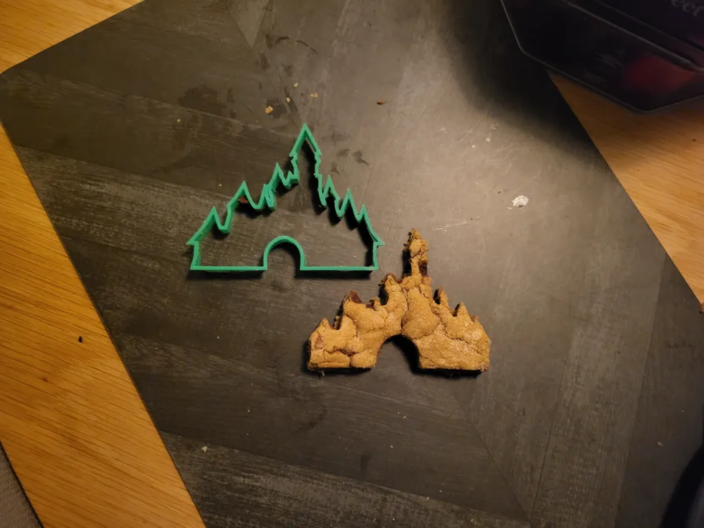 Disney Castle Cookie Cutter Remixed by nweishar - MakerWorld