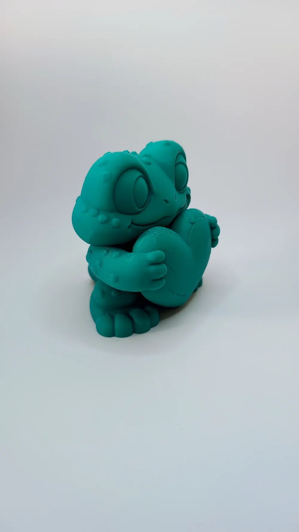 Heart Frog of Happiness Hug - Free 3D Print Model - MakerWorld