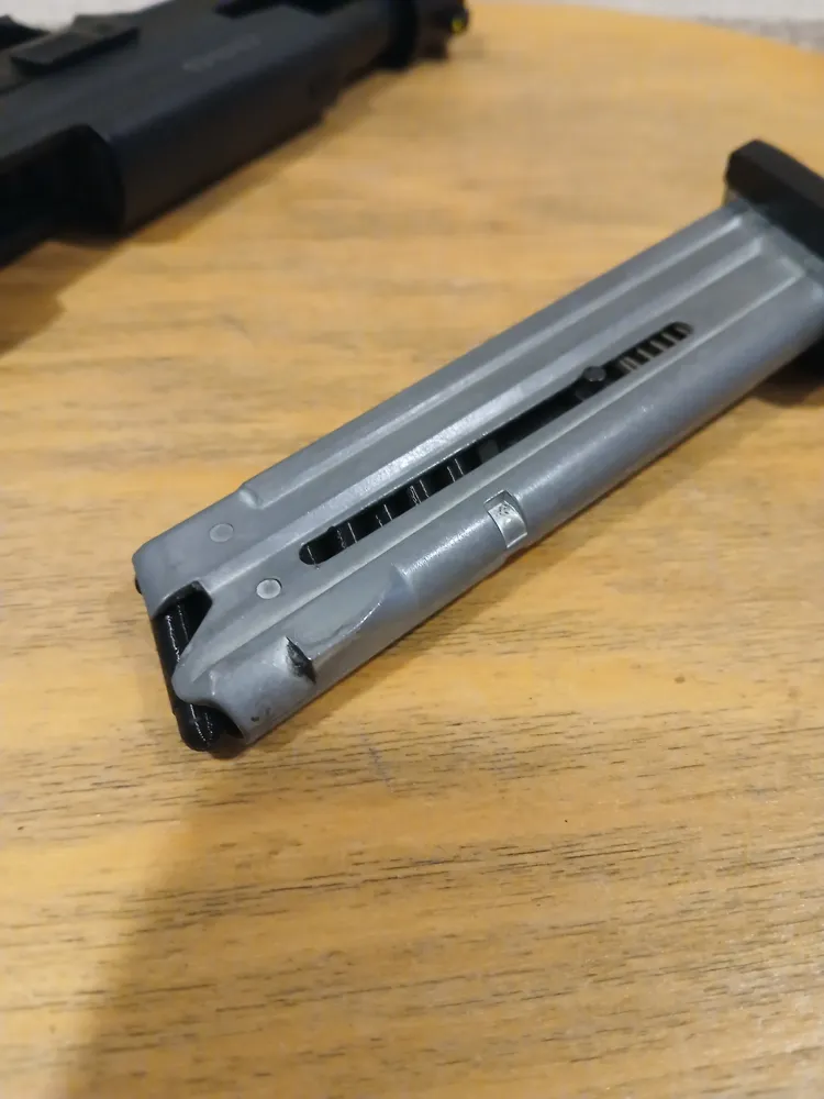 22 LR dummy round (9 stack) by GUS MakerWorld: Download Free 3D Models