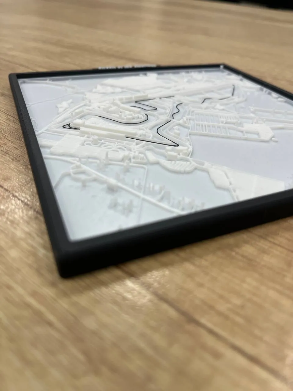 Customizable Formula 1 3D track wall art/streetmap - Free 3D Print ...