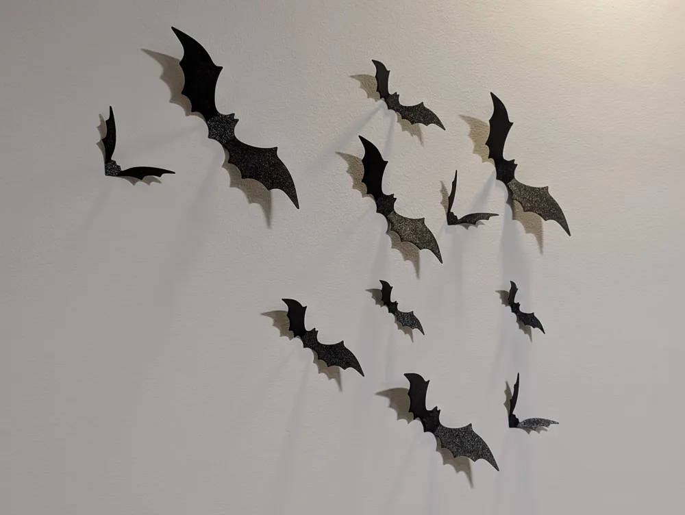 Bats with bendable wings! - Free 3D Print Model - MakerWorld