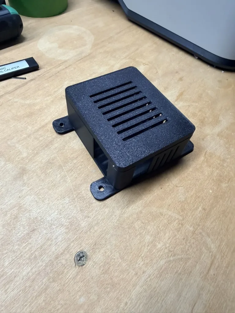 Wall-mounted project box - Free 3D Print Model - MakerWorld