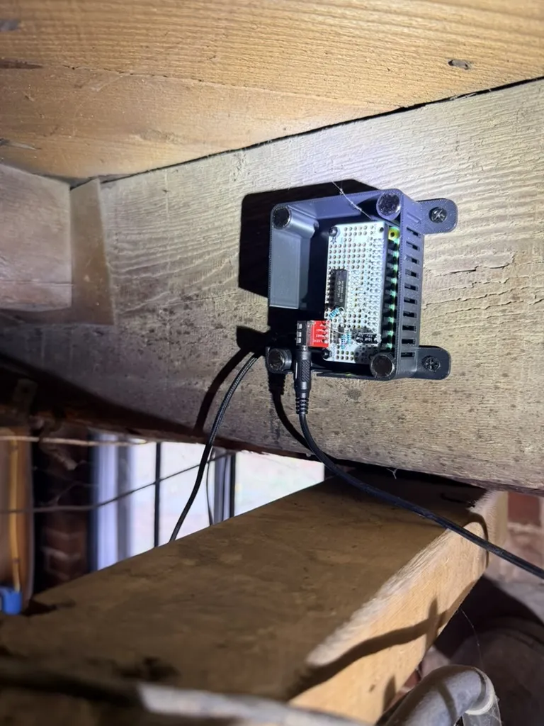 Wall-mounted project box - Free 3D Print Model - MakerWorld