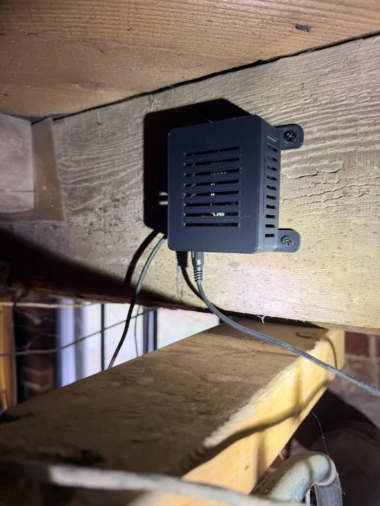 Wall-mounted project box - Free 3D Print Model - MakerWorld