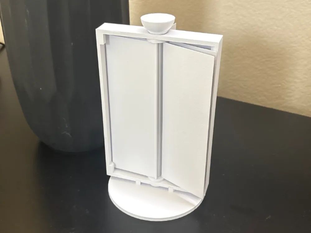 Rotating Photo Booth Picture Display by Schooo - MakerWorld