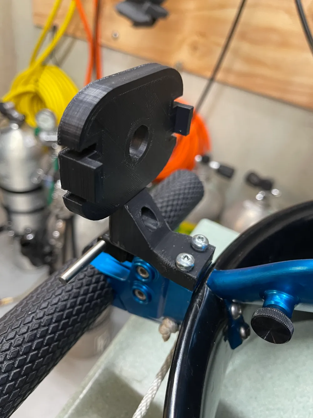 CudaX compass holder by scubapeks - MakerWorld