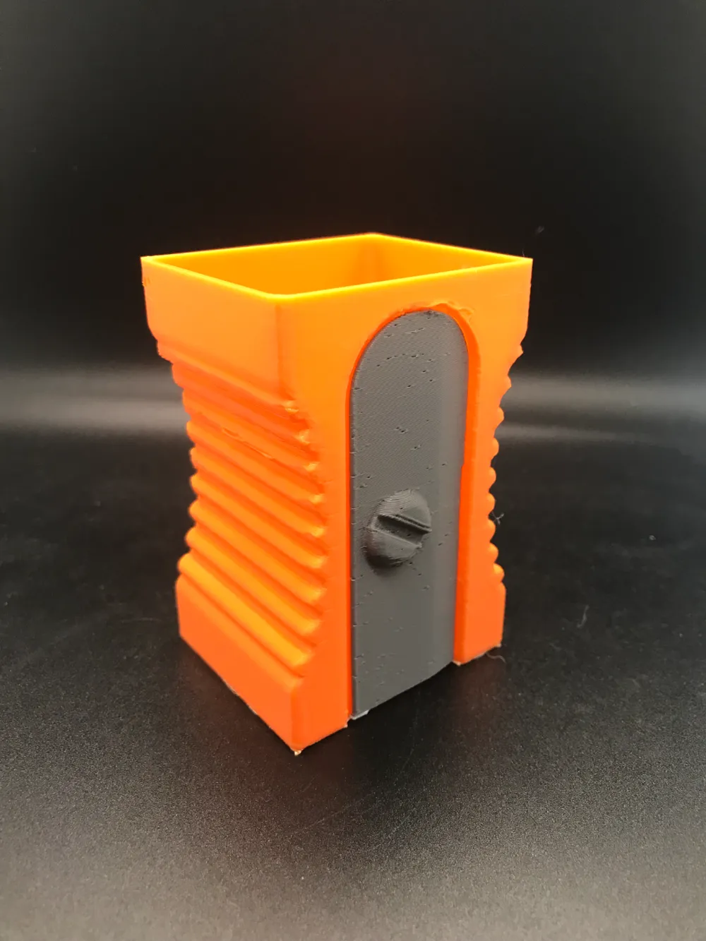 PENCIL SHARPENER HOLDER by r.cheeks - MakerWorld