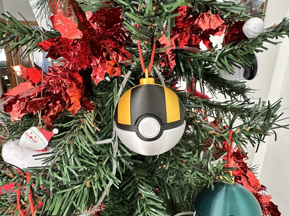 Ultra Ball-Christmas Ornament-Pokeball Functional - Free 3D Print Model ...