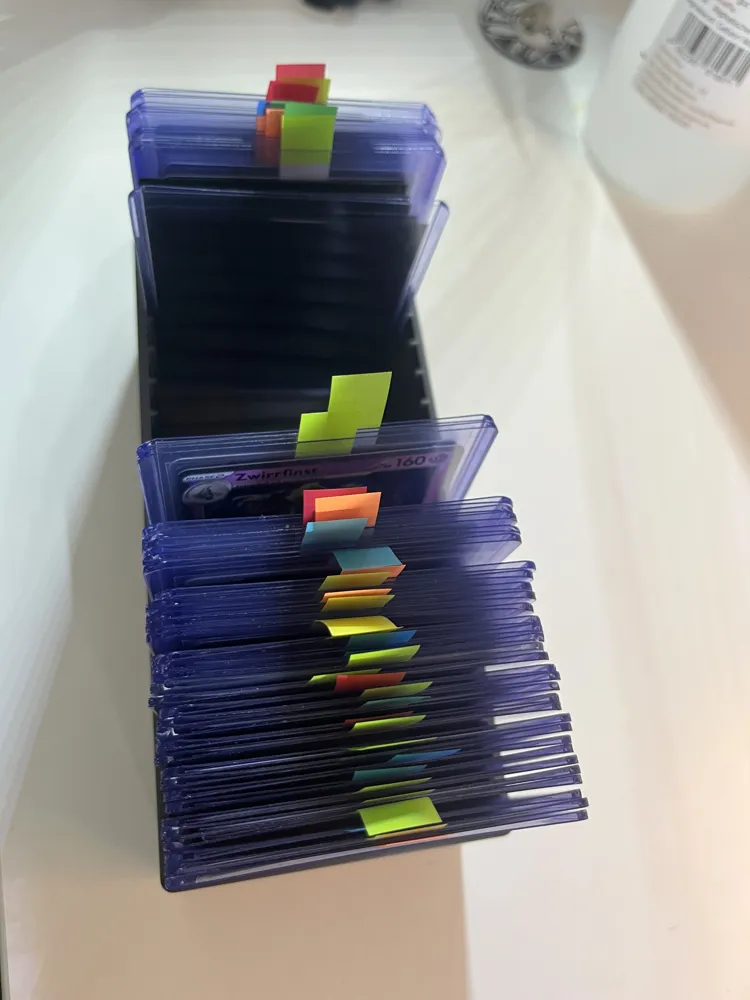 Container for Toploader Pokémon, Topps, MTG etc von Suppe MakerWorld: Kostenlose 3D-Modelle ...