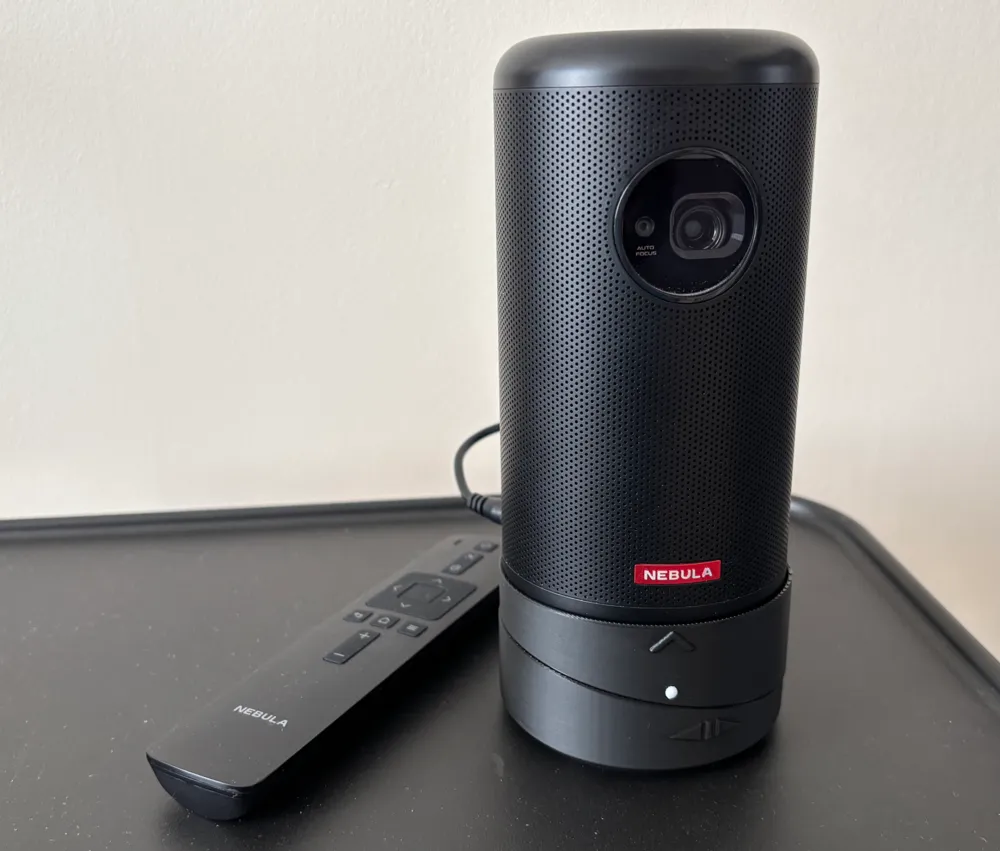 Ständer für Nebula Capsule Projektor von Kris3d - MakerWorld