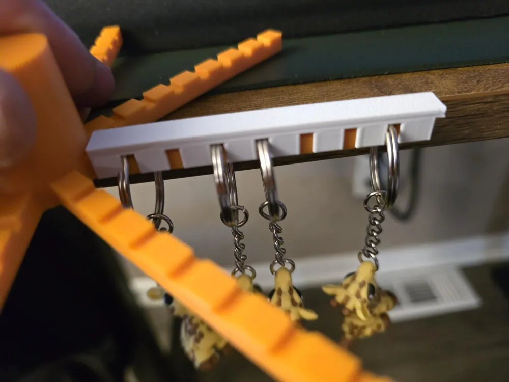 Keychain Rack Arm Lock by Moose3D MakerWorld: Download Free 3D Models