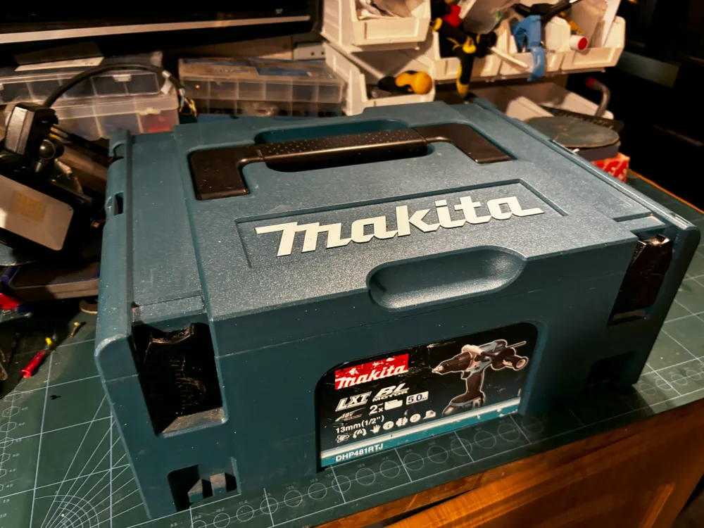 MAKPAC_2 6 grandes recipientes de peças por CrystalSolutions3D ...