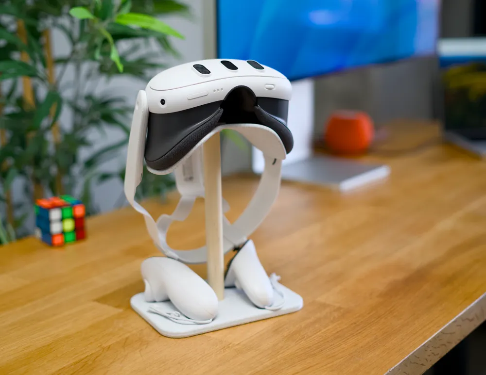 Meta Quest 3 Vertical Stand Dock - Free 3D Print Model - MakerWorld