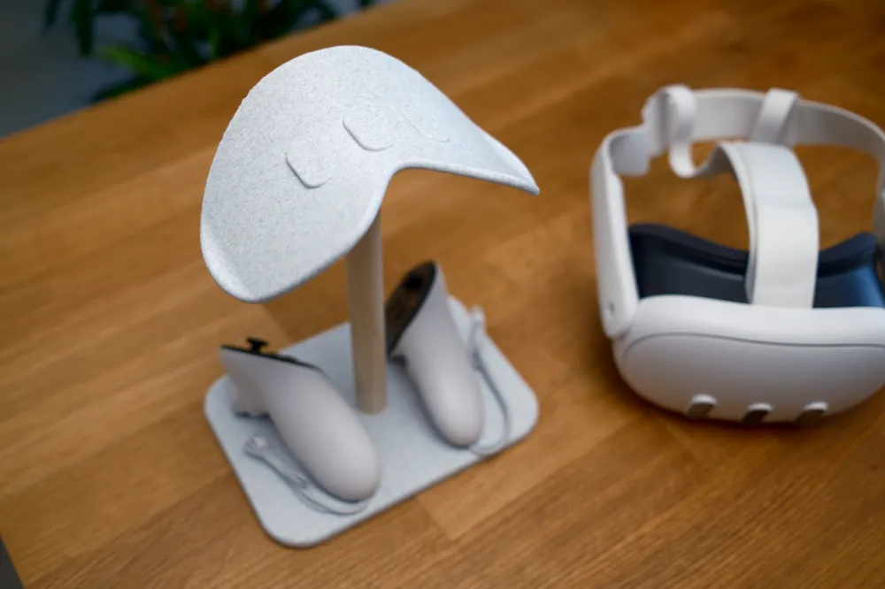 Meta Quest 3 Vertical Stand Dock - Free 3D Print Model - MakerWorld