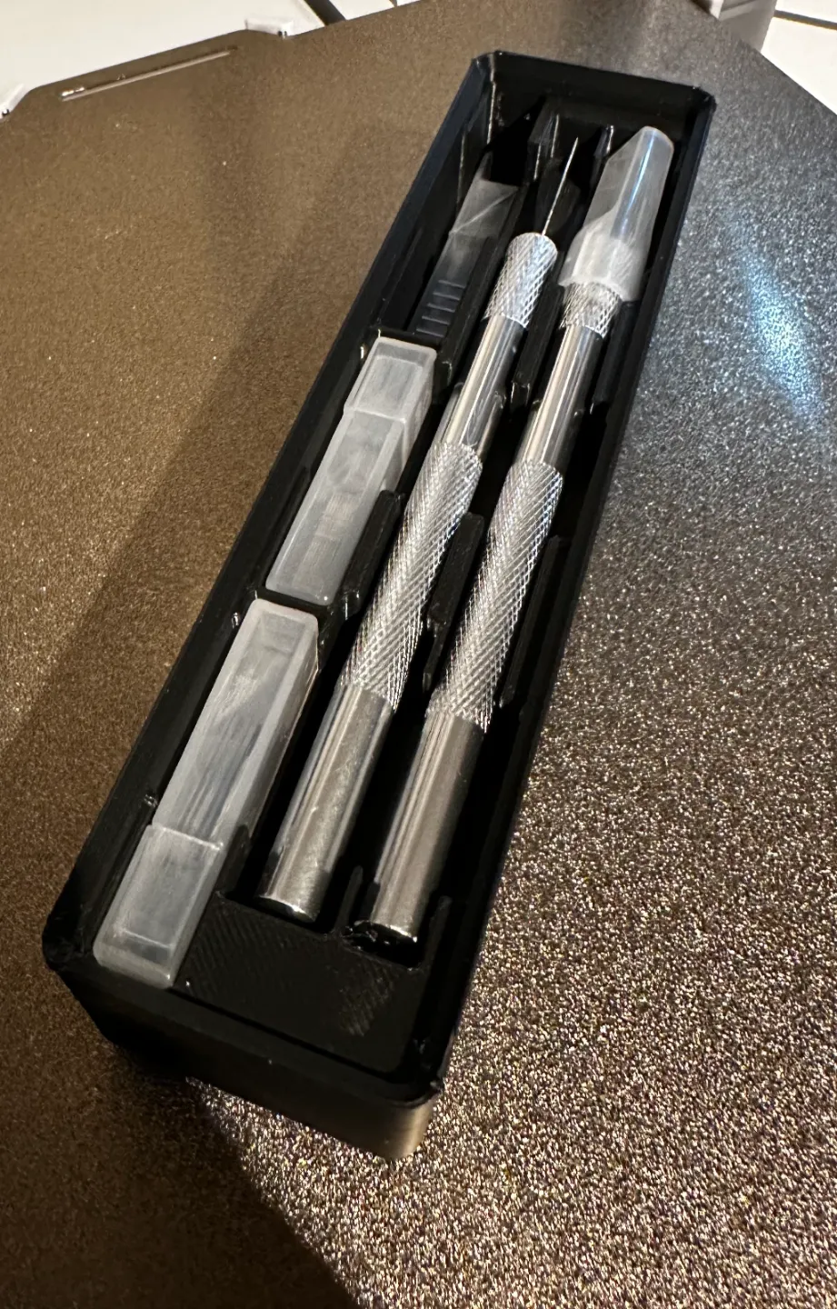 Gridfinity - Cutter knife box - for 2 knifes and spare blades by benJ0E ...