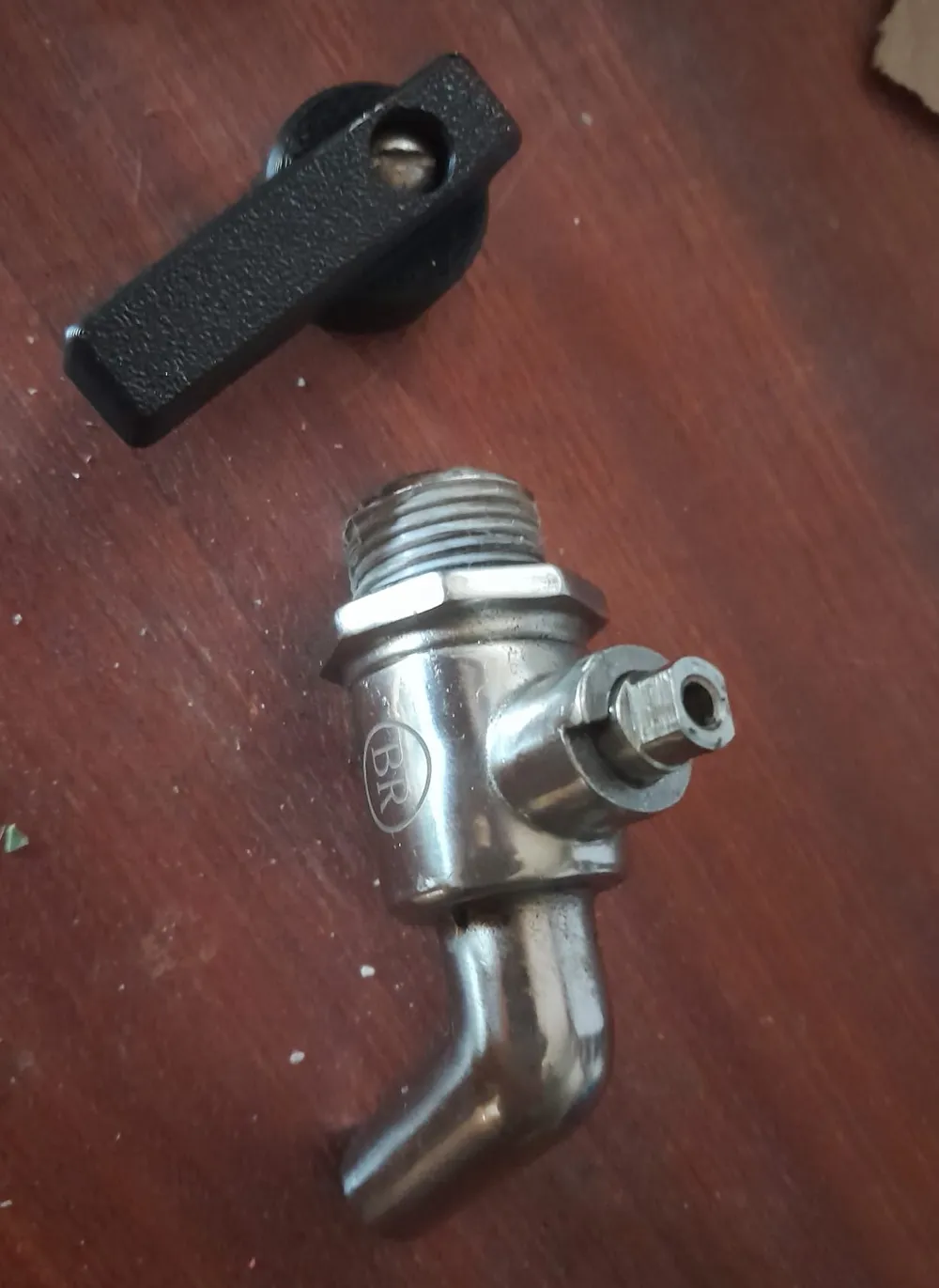 stainless steel tank faucet CAP by Muflon MakerWorld: Download Free 3D ...