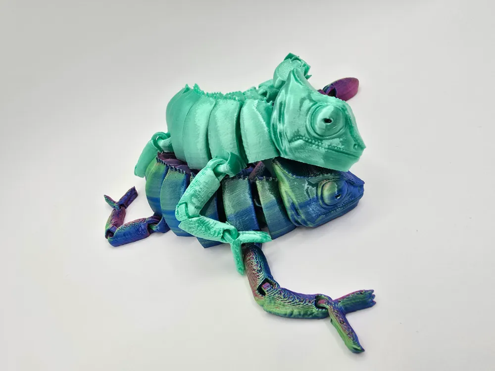 Flexi Chameleon - Free 3D Print Model - MakerWorld