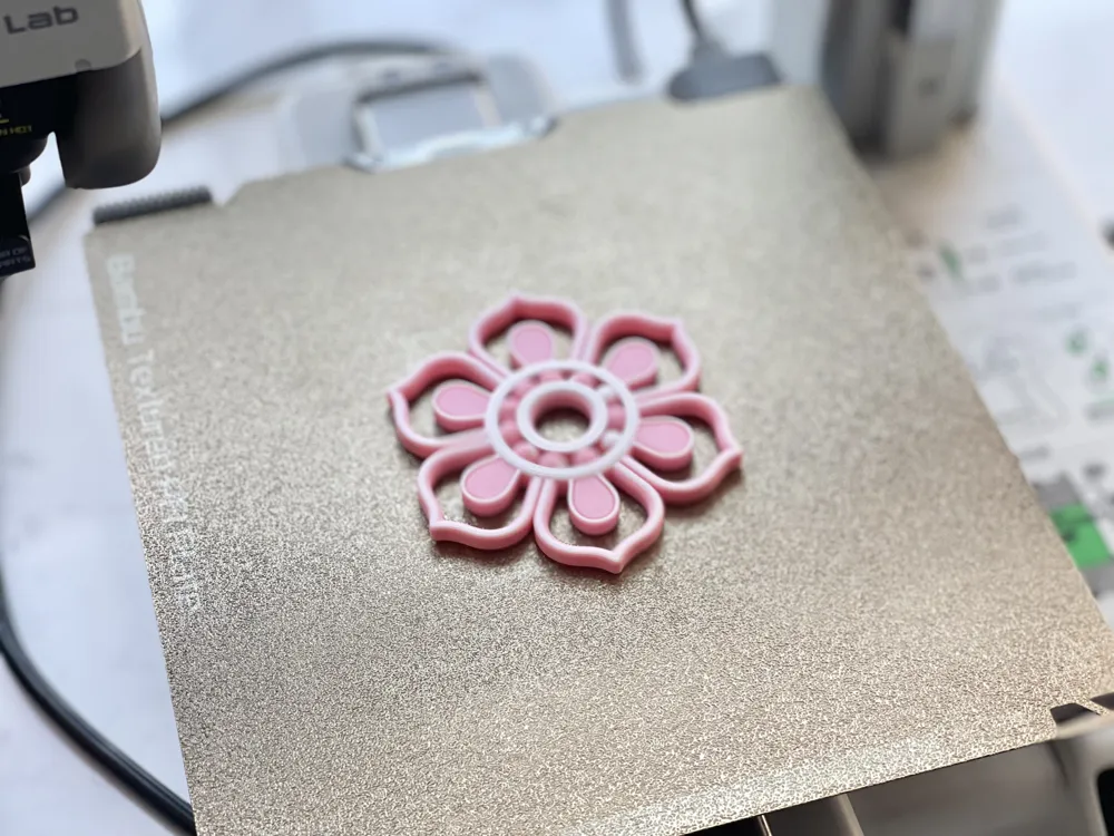 Fléchette Fidget Spinner Imprimée en 3D (Fleur de Pêcher) - Modèle d ...