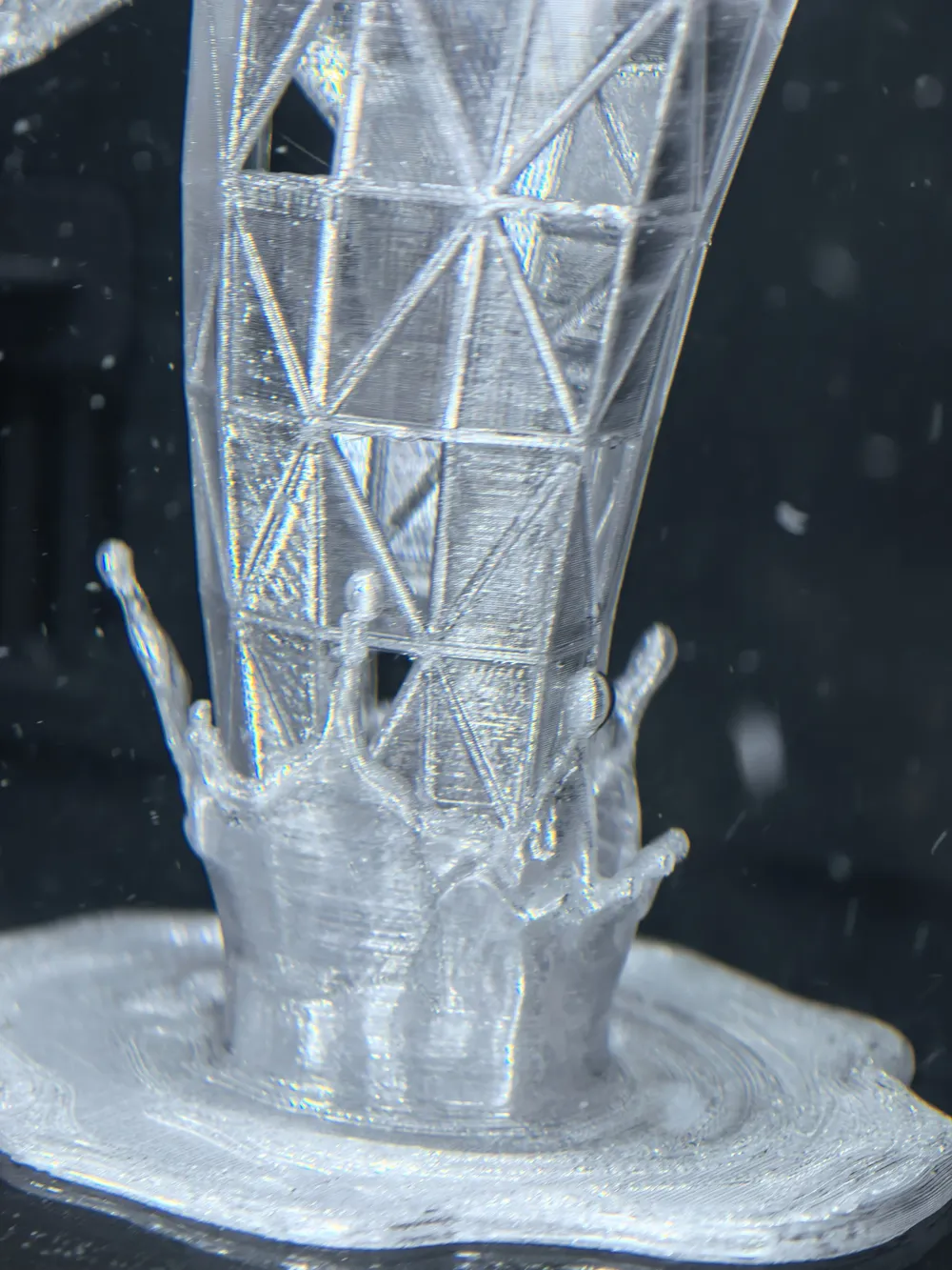 Hollow Whale Surfacing Aquarium Hideout - Free 3D Print Model - MakerWorld