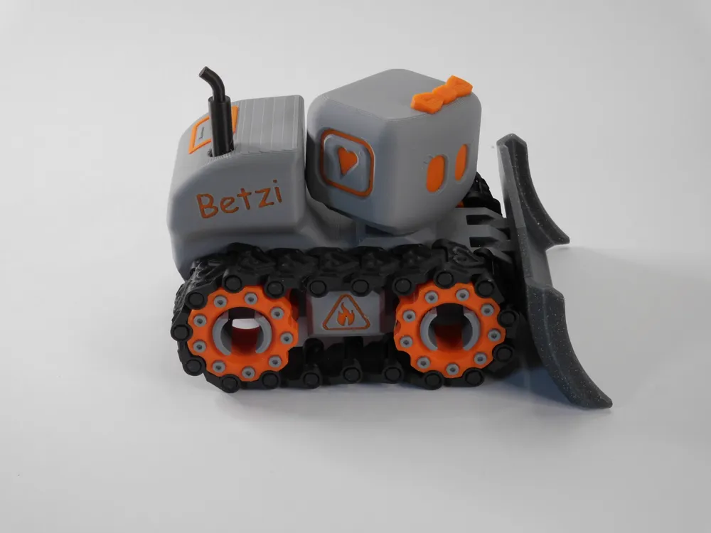Betzi the little Bulldozer by ButtalaBuild - MakerWorld