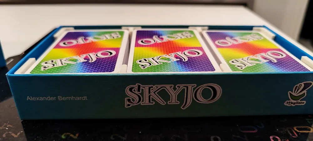 Skyjo Card Game Insert / Organizer - Free 3D Print Model - MakerWorld