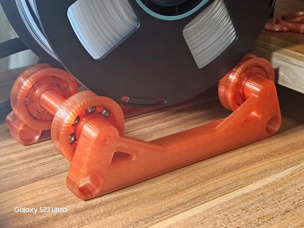Low-cost filament enclosure or universal stand for arranging filaments ...