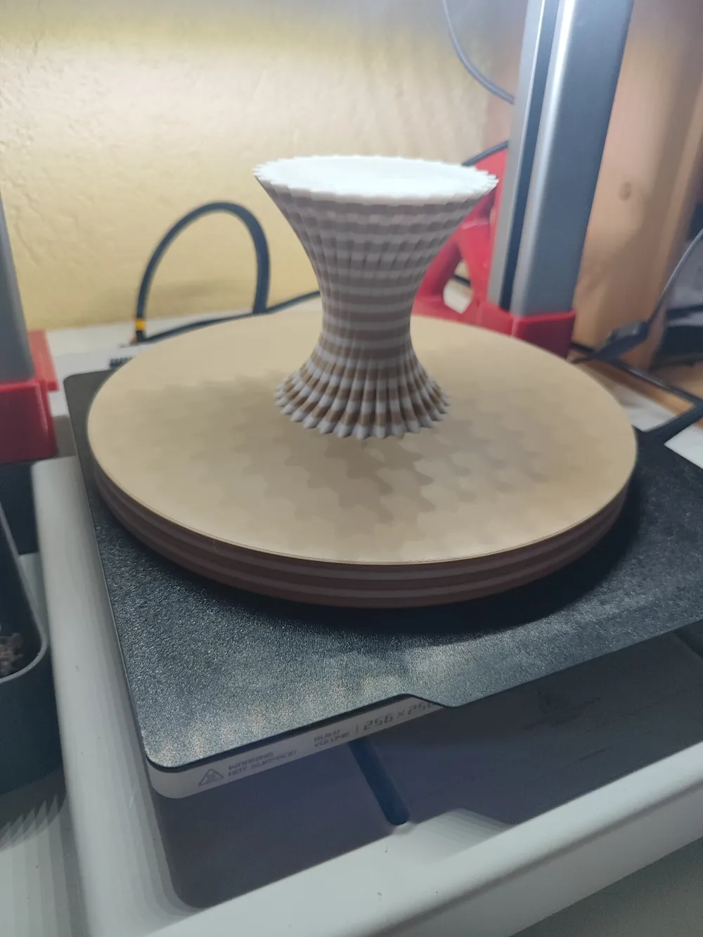 Cake Stand / Raised Plate by Celso Maia MakerWorld: Download Free 3D Models