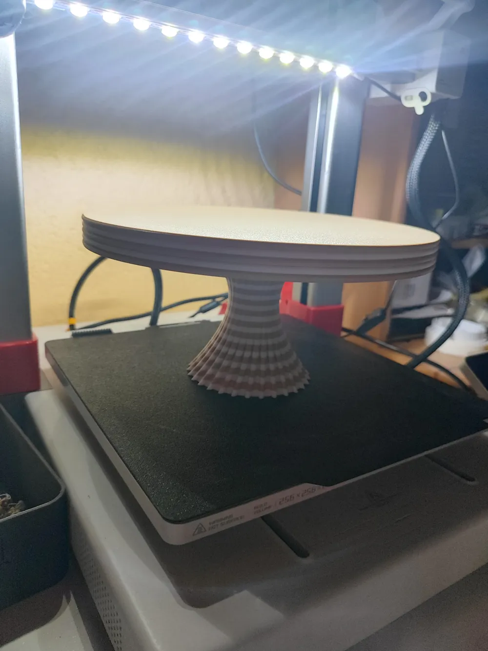 Cake Stand / Raised Plate by Celso Maia MakerWorld: Download Free 3D Models