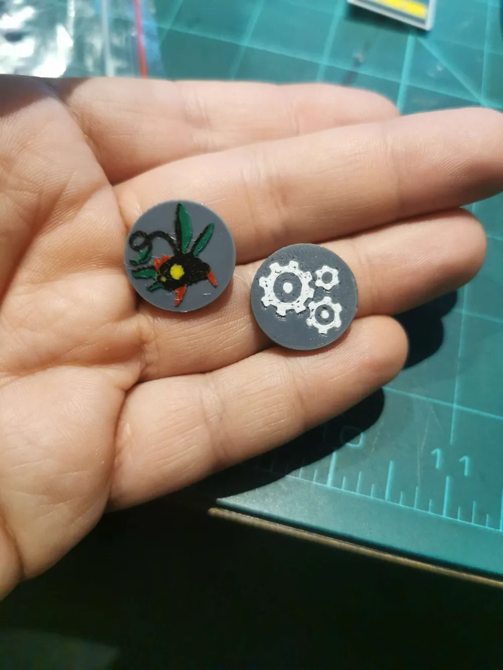 Root: Old Man Tinker Fan Faction cogs/drone token by Mblichew - MakerWorld
